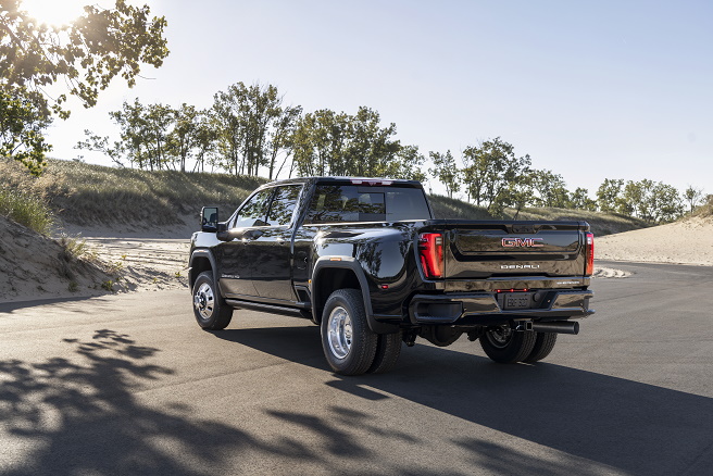The 2024 GMC Sierra Heavy Duty: GMC Introduces its most Luxurious, Advanced and Capable Sierra ...